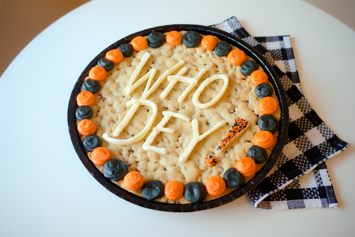 Who Dey Cookie Cake – That's So Sweet!